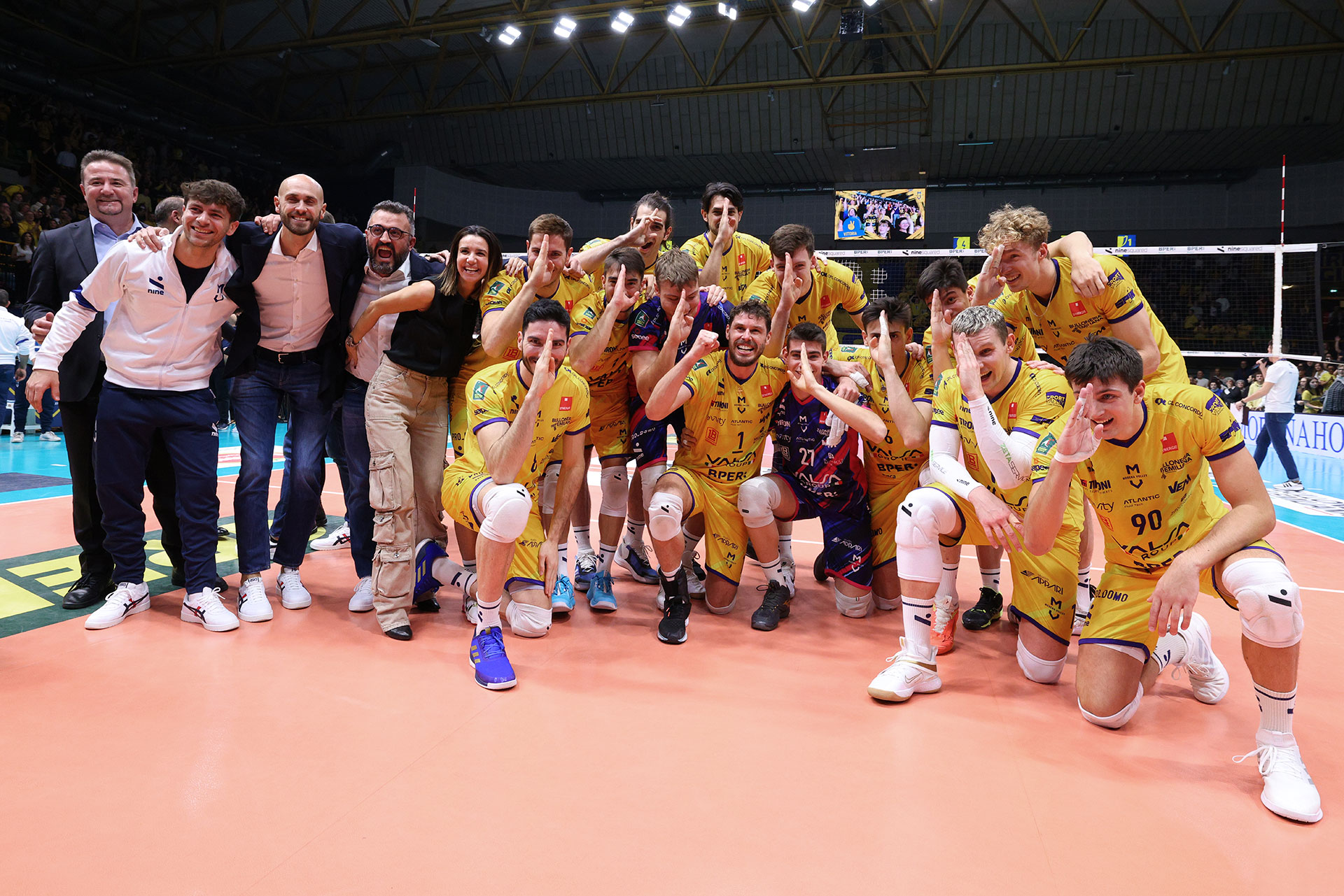 Una Modena sontuosa vince con Trento davanti ai 4600 del PalaPanini ...